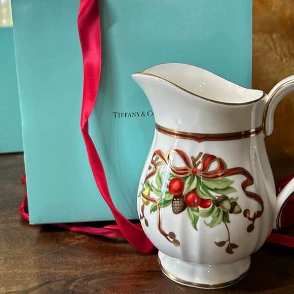 Tiffany & Co. | Kitchen | Rare Tiffany Co Holiday 7 Pitcher Gold Trim ...